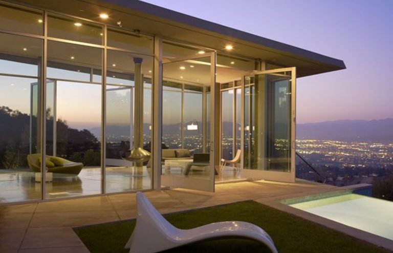 PHOTO Kliff Kingsbury's House Looks Like Ryan Gosling's House In Crazy ...