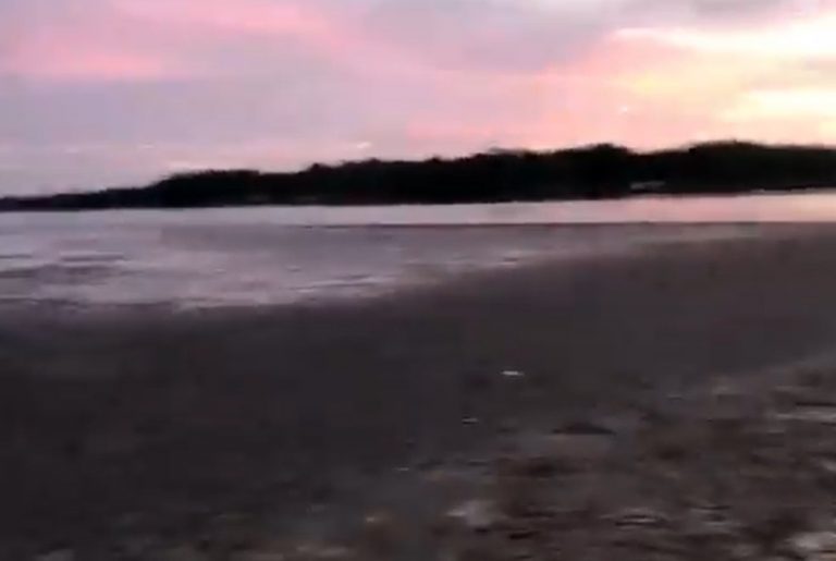 PHOTO Sanford Lake In Midland Michigan Emptied Out After Dam Breaks