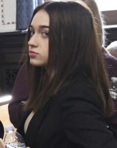 PHOTO Kyle Rittenhouse's Sister Is A Very Hot Brunette And Has Huge B ...