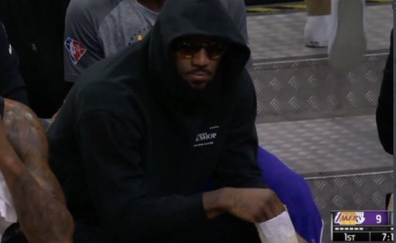 PHOTO Me Watching Other Teams In The Playoffs While My Lakers In Cancun ...