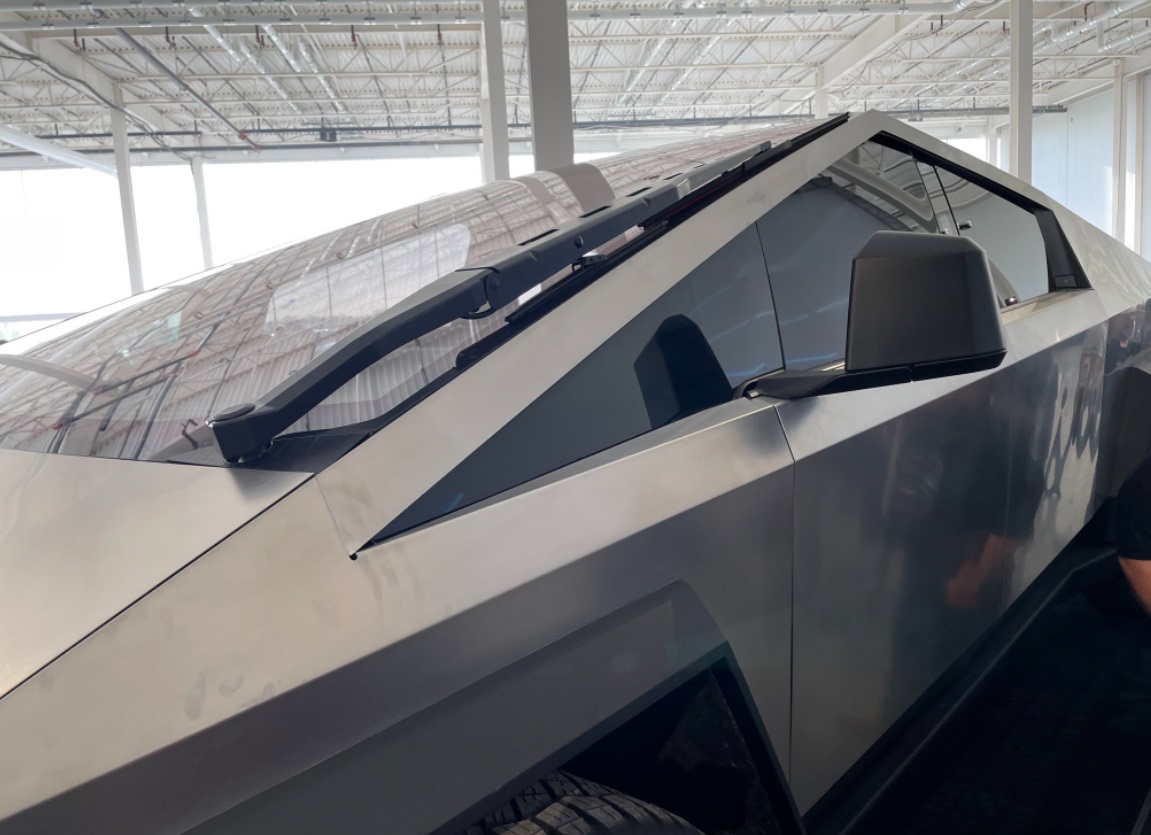 PHOTO Newest Telsa Cybertruck Prototype On Display At Tesla Cyber Rodeo ...