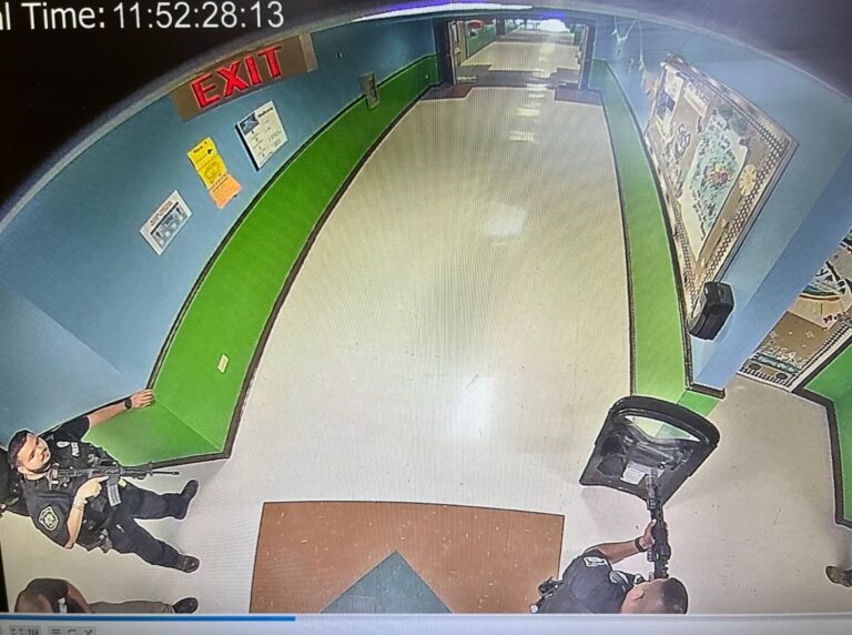 PHOTO Interior View Of Robb Elementary Where Police Officers Are Seen ...