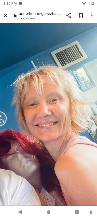 PHOTO Anne Heche Looking Unorganized Disheveled And Unrecognizable In ...