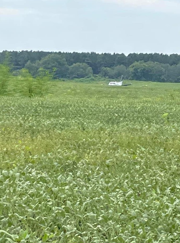 PHOTO Of Tupelo Plane Hijacker Casually Landing In Cornfield After ...