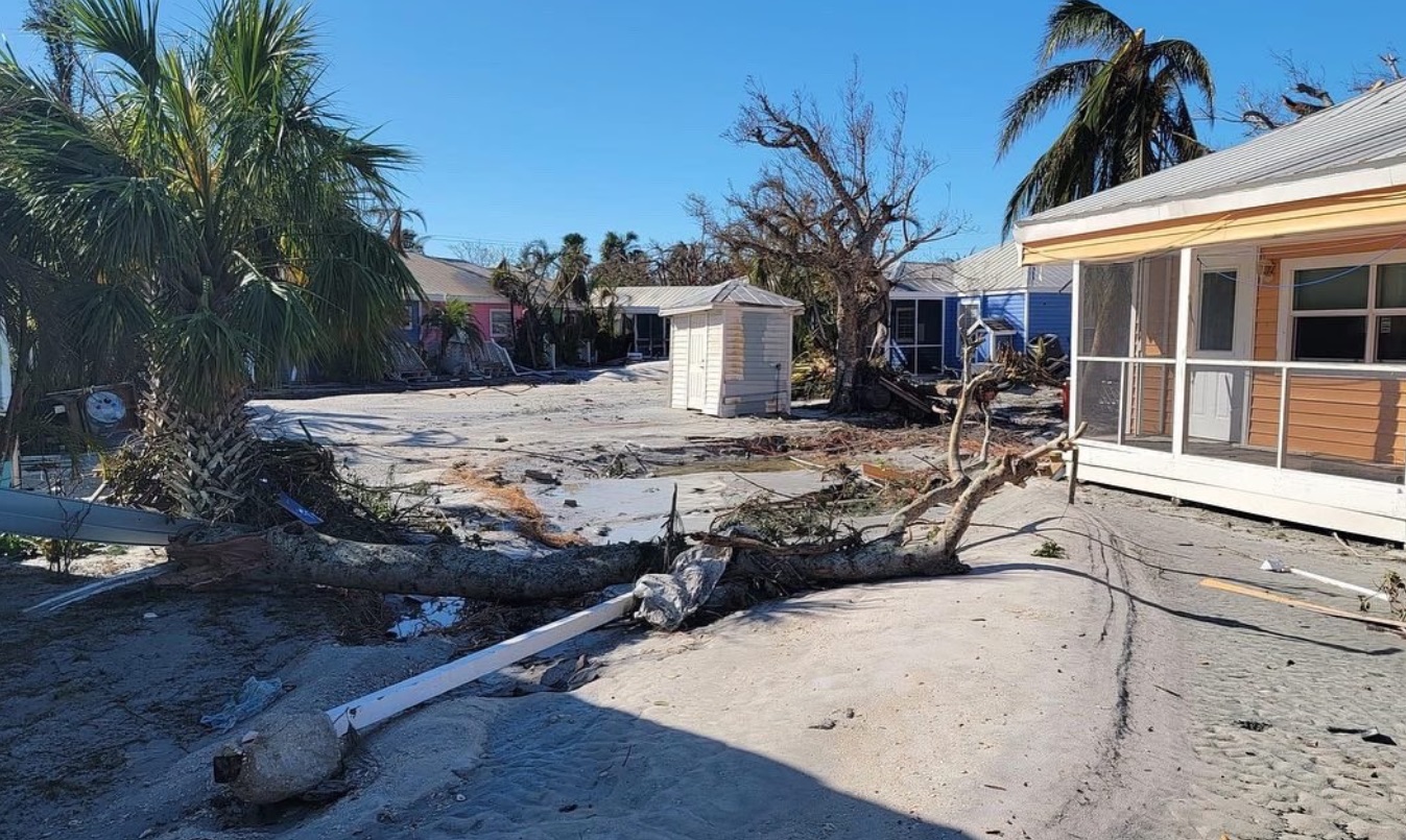 PHOTO Castaway Cottages On Sanibel Island Destroyed By Hurricane Ian