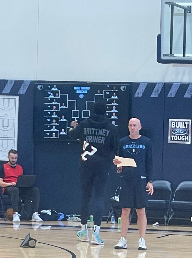 PHOTO Ja Morant And Jaren Jackson Jr Wearing Brittney Griner Hoodies At ...