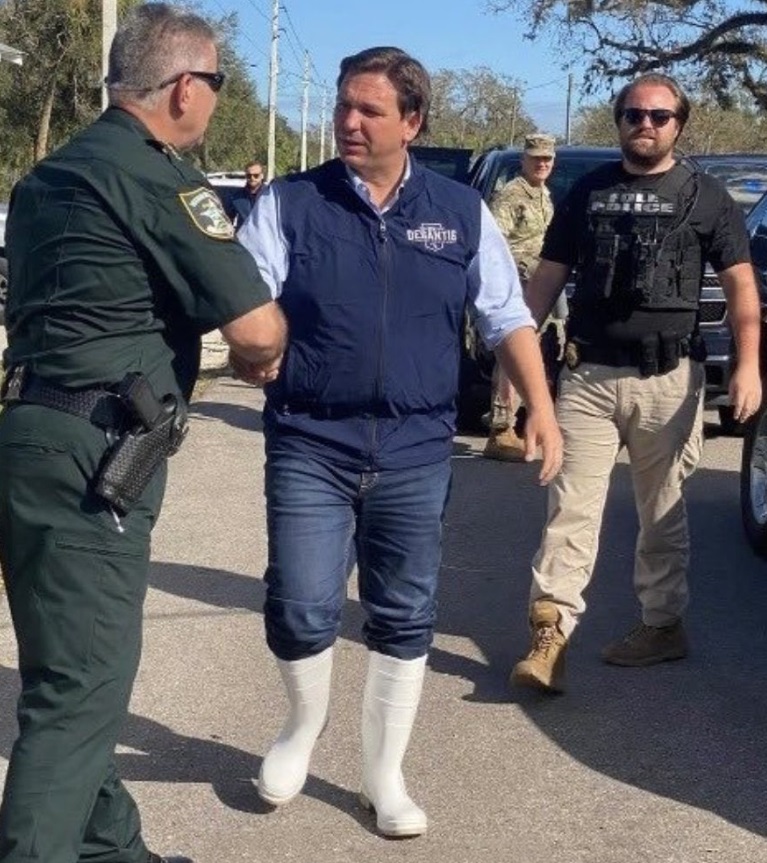 PHOTO Ted Cruz Picked Out Ron DeSantis' Storm Clothes So DeSantis ...
