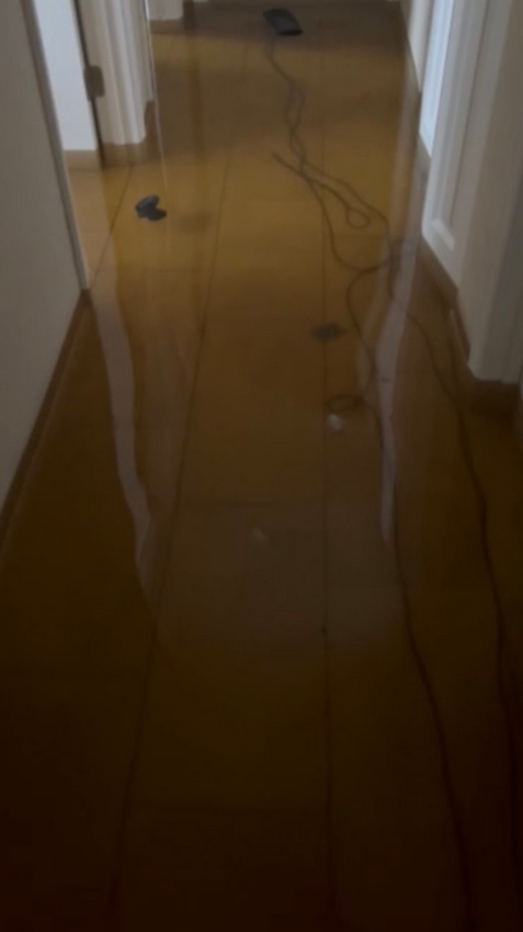 PHOTO Hurricane Nicole Flooded Everyone's House In South Beach And ...