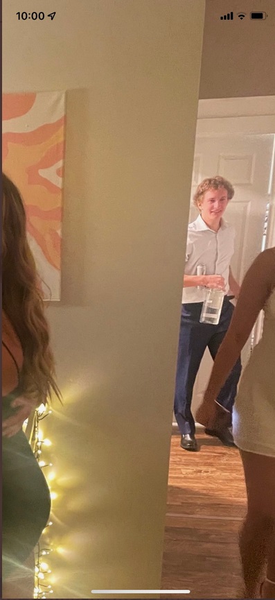 PHOTO Jack Showalter In The Back Of A Photo From Formal Photo Shoot ...