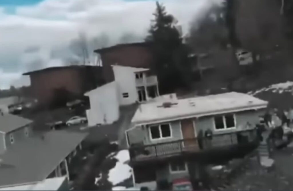 PHOTO Of Suspicious Car Parked Outside Jack DuCoeur's House 20 Seconds ...