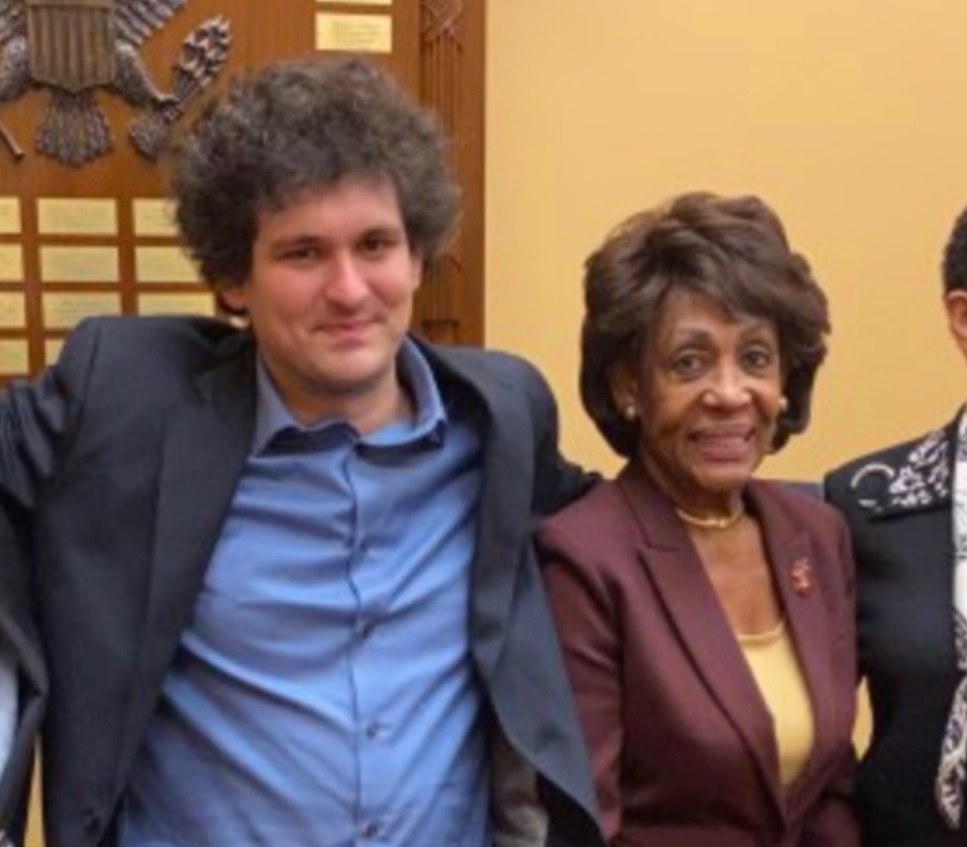 PHOTO Sam Bankman Fried With Auntie Maxine Waters When He Thought He ...