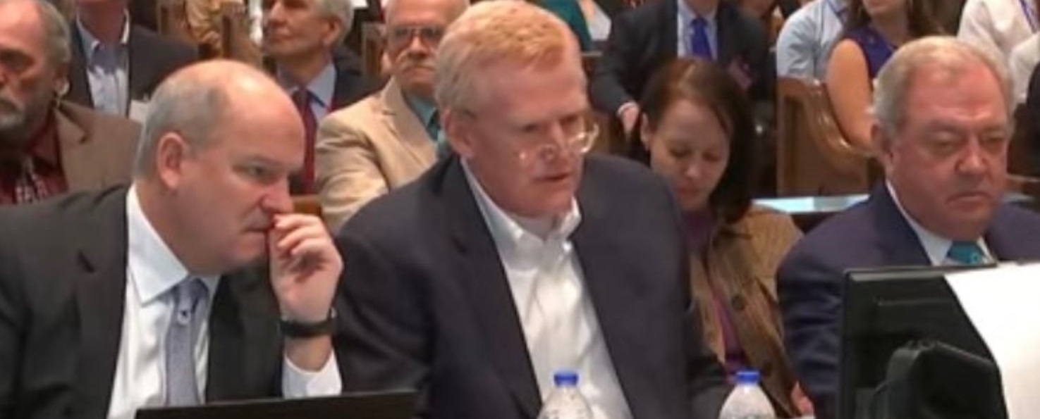 PHOTO Alex Murdaugh And His Lawyer Looking Like Dam* We Know We're F*cked