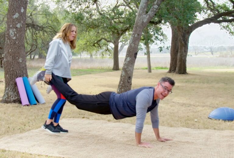 PHOTO Dave Hollis And Rachel Hollis On Quibi Show In 2020