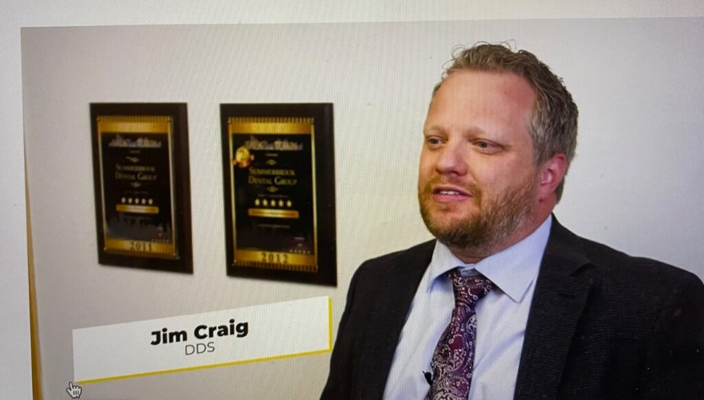 PHOTO DDS James Craig In His Office In Aurora Colorado