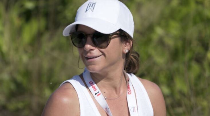 PHOTO Erica Herman Wearing Tiger Woods' Signature Golf Hat