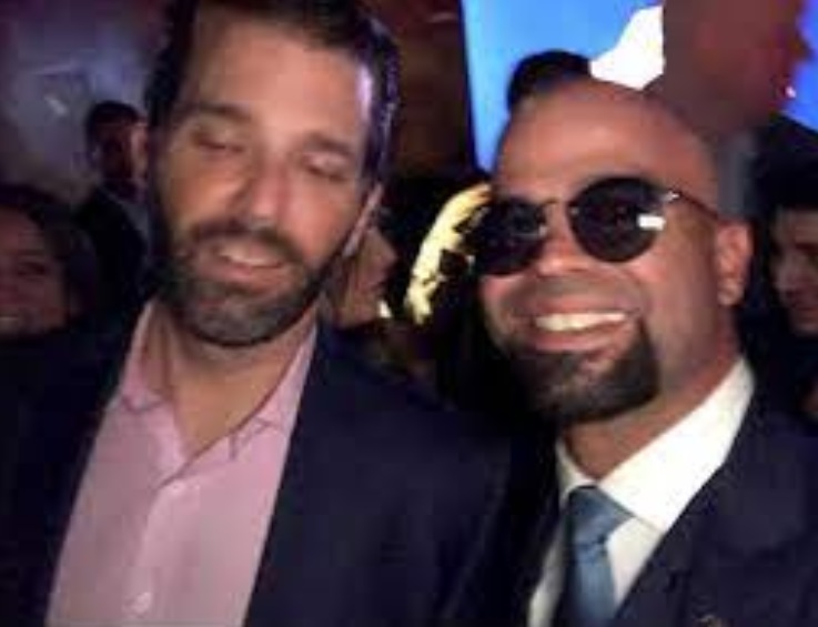 PHOTO Enrique Tarrio Chilling With Donald Trump Jr And Ted Cruz