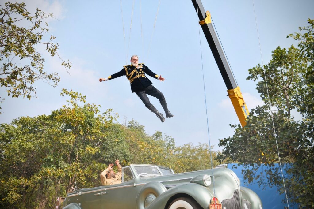 PHOTO Ray Stevenson Performing A Crazy Airborne Stunt When He Was 56