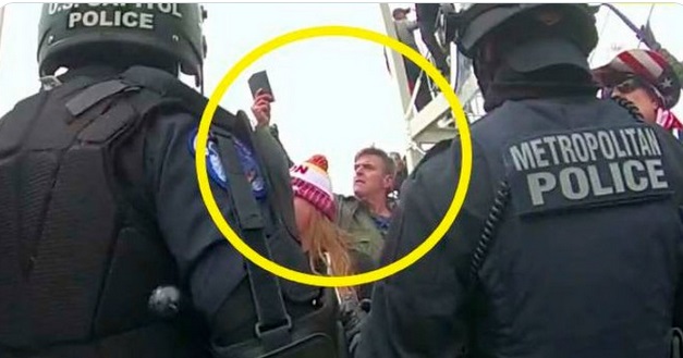 PHOTO Jay Johnston Avoiding The Police At January 6th