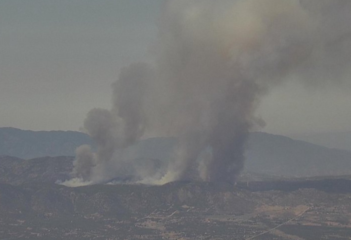 PHOTO Bonny Fire Reached Tule Peak Road