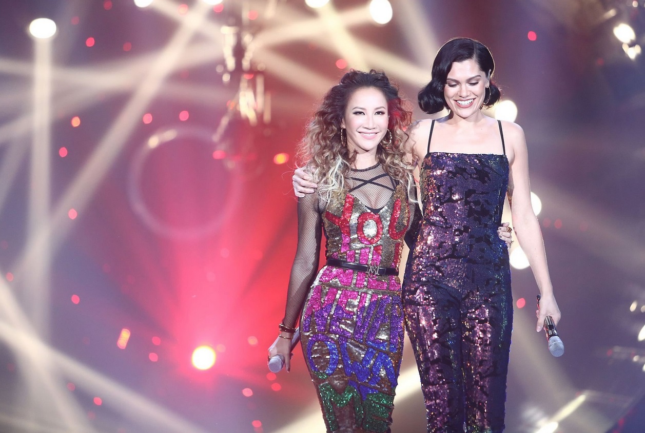 PHOTO Coco Lee Looking Amazing In A Custom Hollywood-Esque Dress