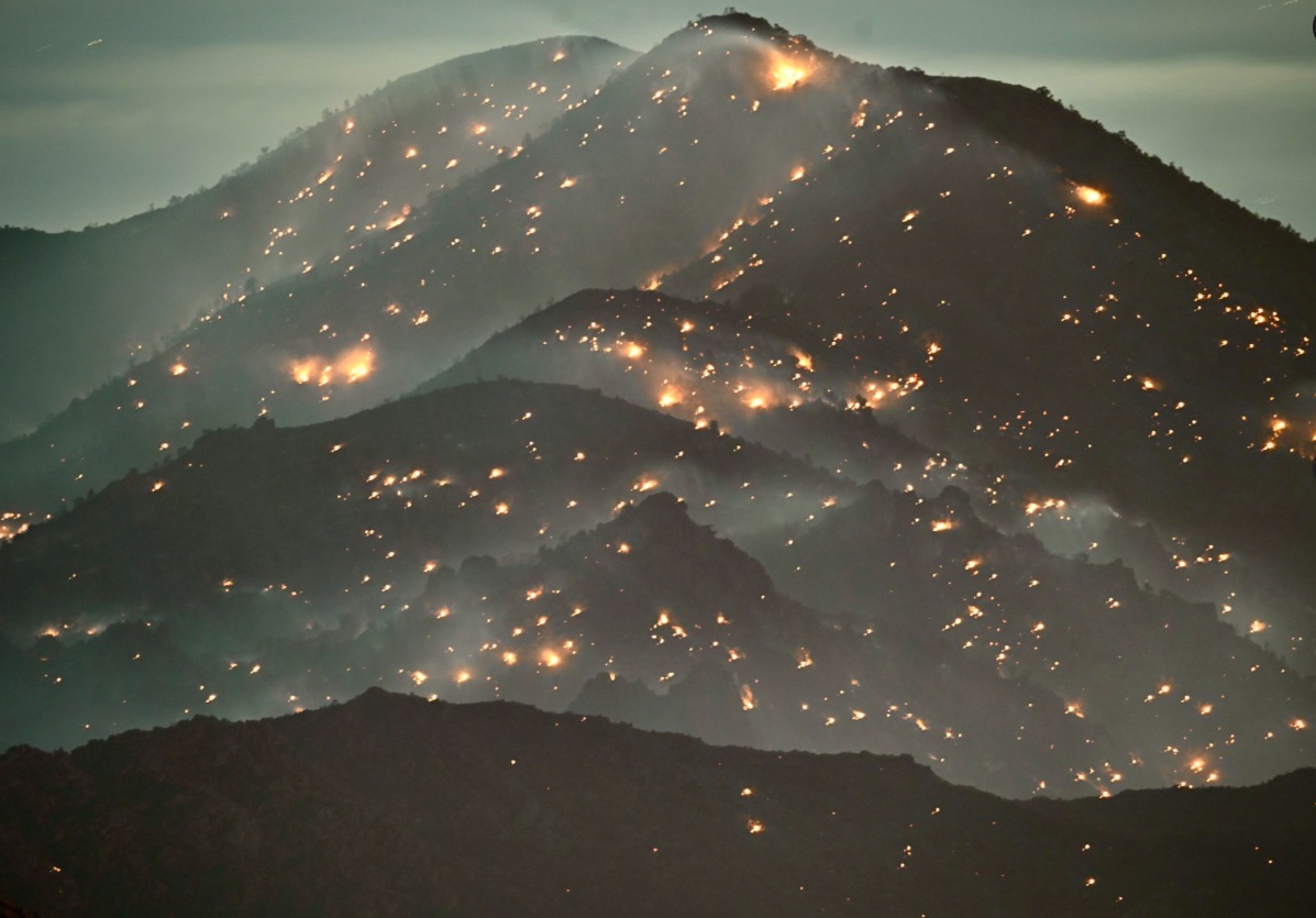 PHOTO Ivanpah Area Of York Fire Shows Fire Laid Down On Western Flank ...