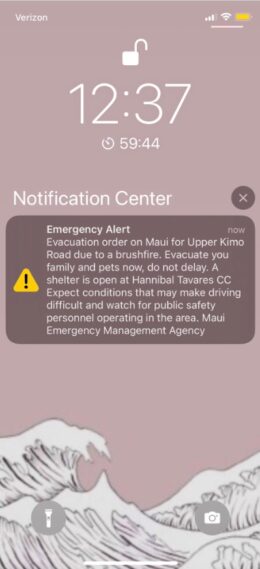PHOTO Emergency Alert Maui Residents Are Getting On Their Iphones ...