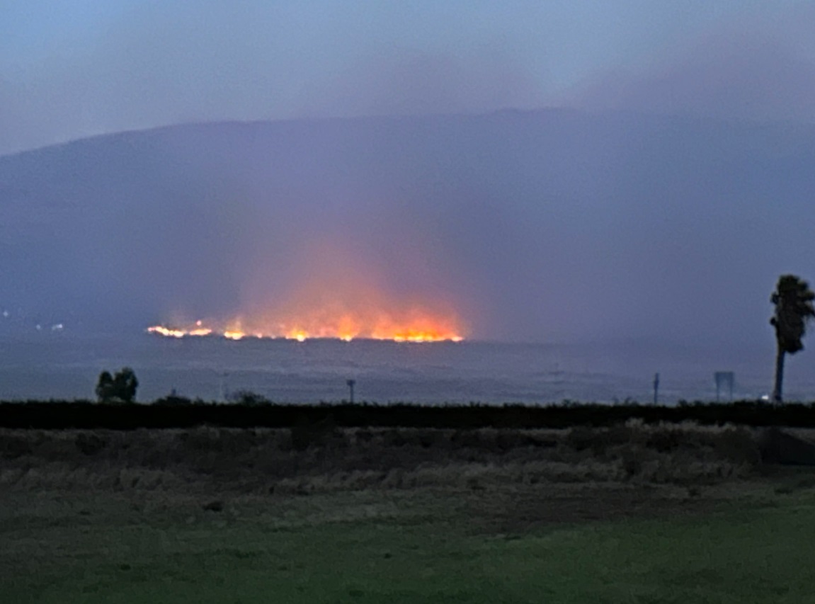 PHOTO Of Olinda Fire Burning Like Crazy From 25 Miles Away In Hawaii