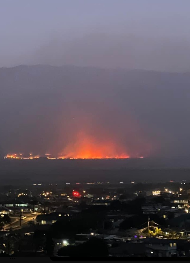 PHOTO Pulehu Road Closed And Lahaina Front St Apartments Burned Down ...