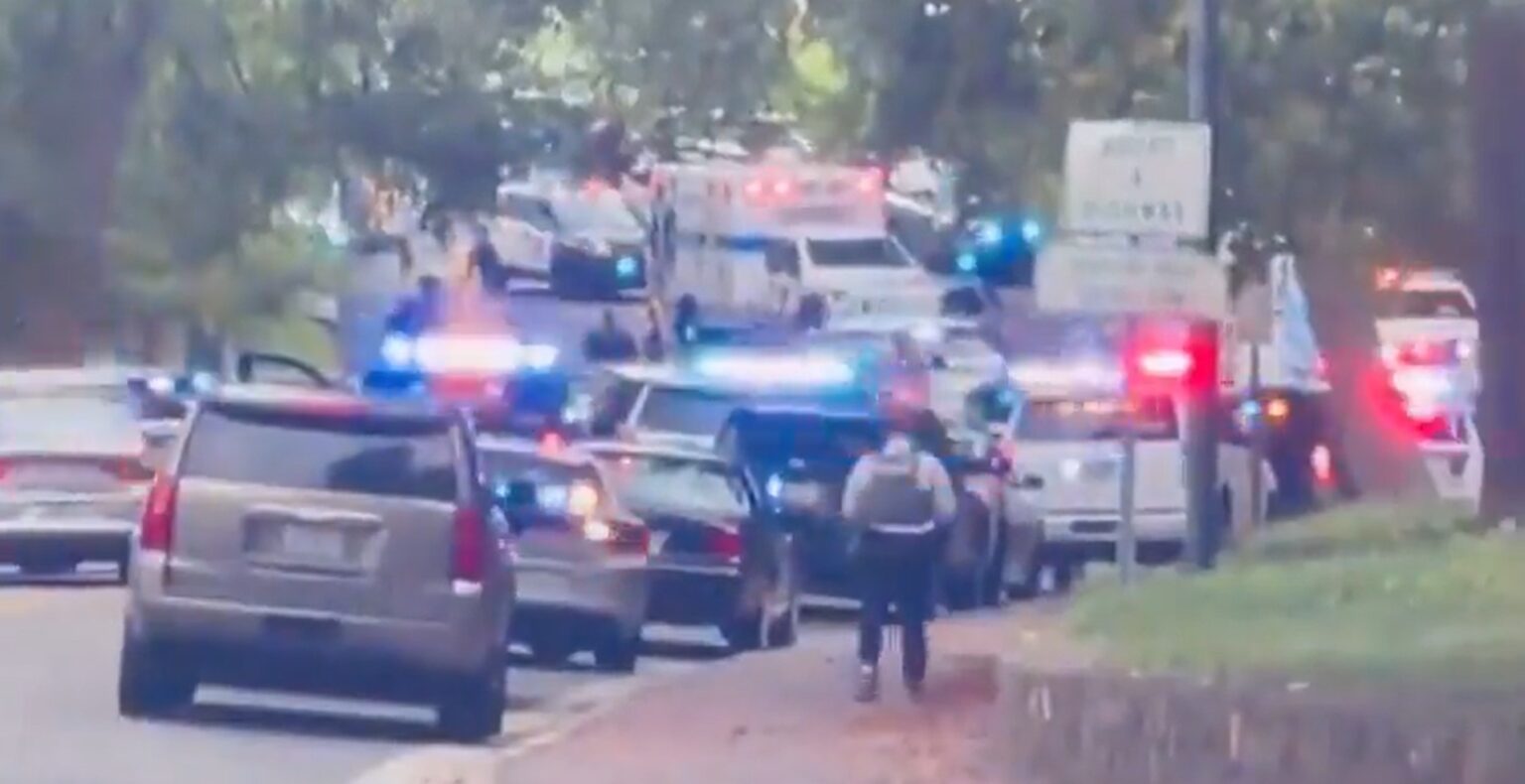 PHOTO Tailei Qi Fled This Scene At UNC After Shooting 15 Police ...