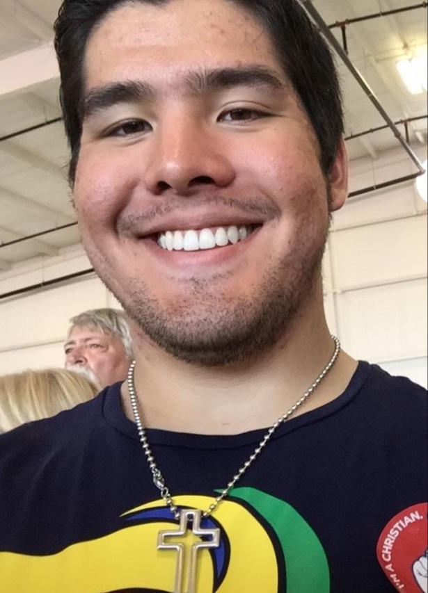 PHOTO Travis Ikeguchi Wearing A Cross Around His Neck
