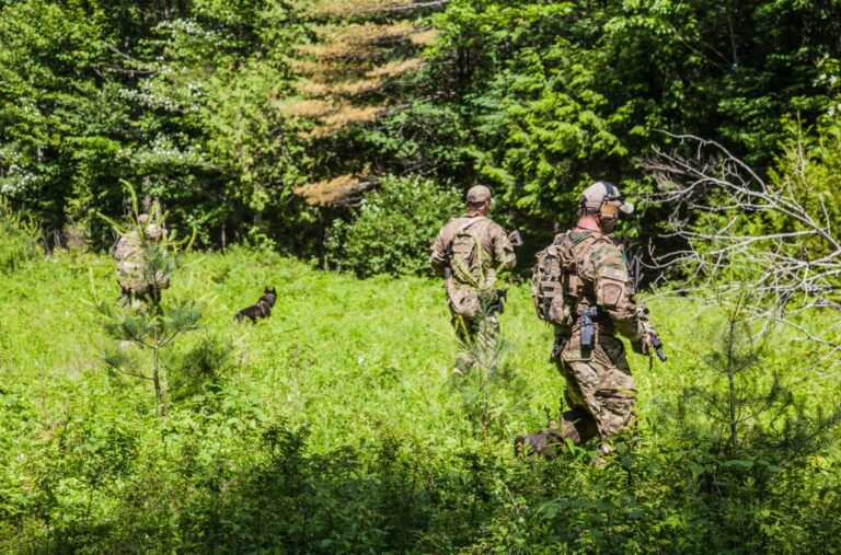 PHOTO BORTAC Agents And Blackhawk Helicopters Joining Danelo Cavalcante ...