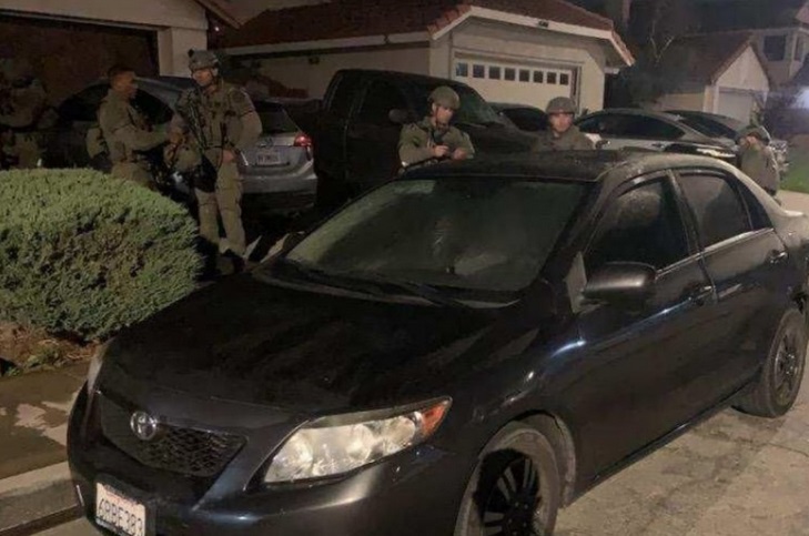 PHOTO SWAT Raiding Kevin Salazar's House With His Toyota Corolla Parked ...