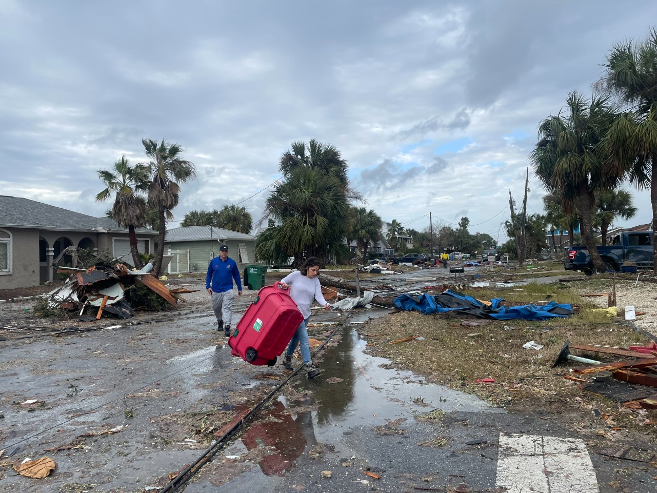 PHOTO 3 Angles Of Severe Tornado Damage On Thomas Drive In Panama City ...