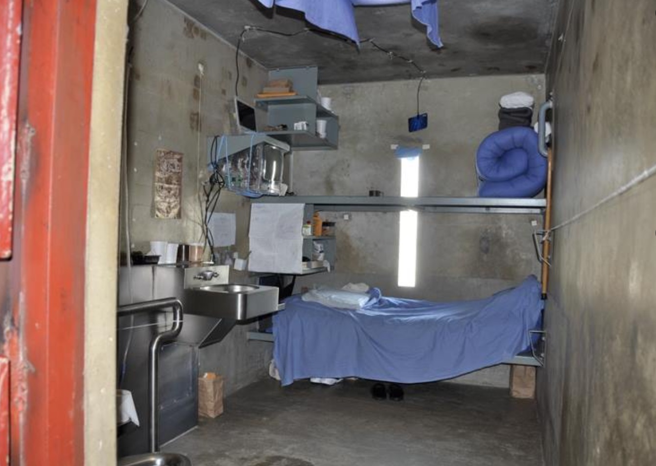 PHOTO Of Corcoran State Prison Cell Similar To Danny Masterson's And It ...