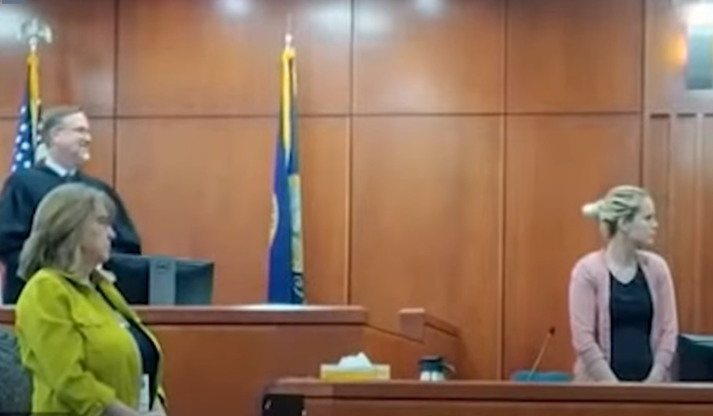 PHOTO Emma Daybell Murray Is 50 Shades of Cray-Cray And So Is Her Hair