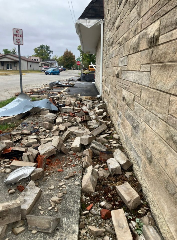 PHOTO American Legion Post 211 In Portland Indiana Leveled By Tornado