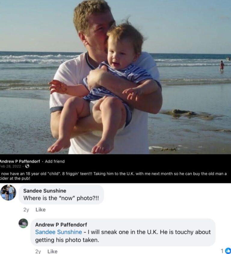 PHOTO Alexander Paffendorf's Father Holding His Son On The Beach