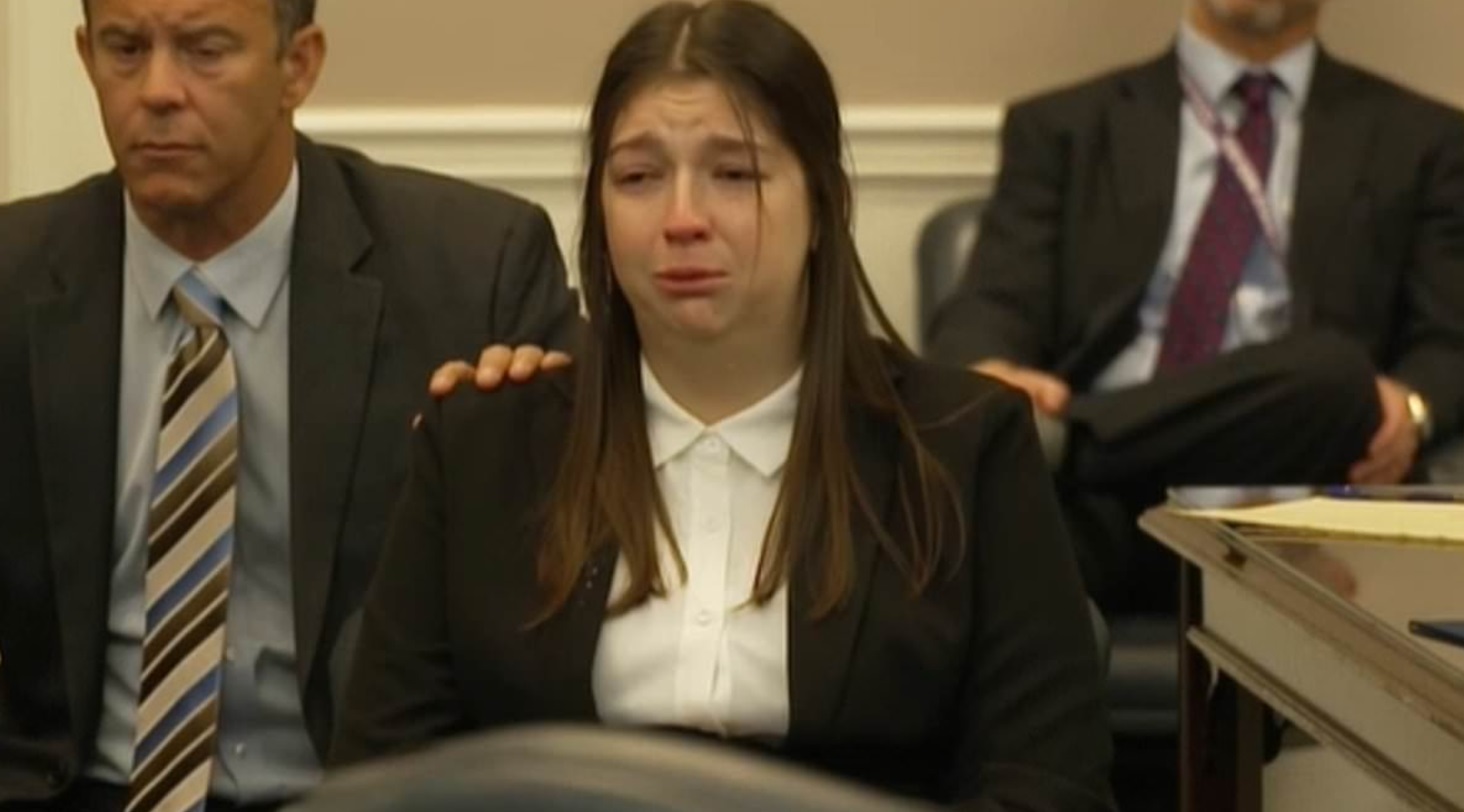 PHOTO Jamie Komoroski Fake Crying After 25 Years In Prison Sentence