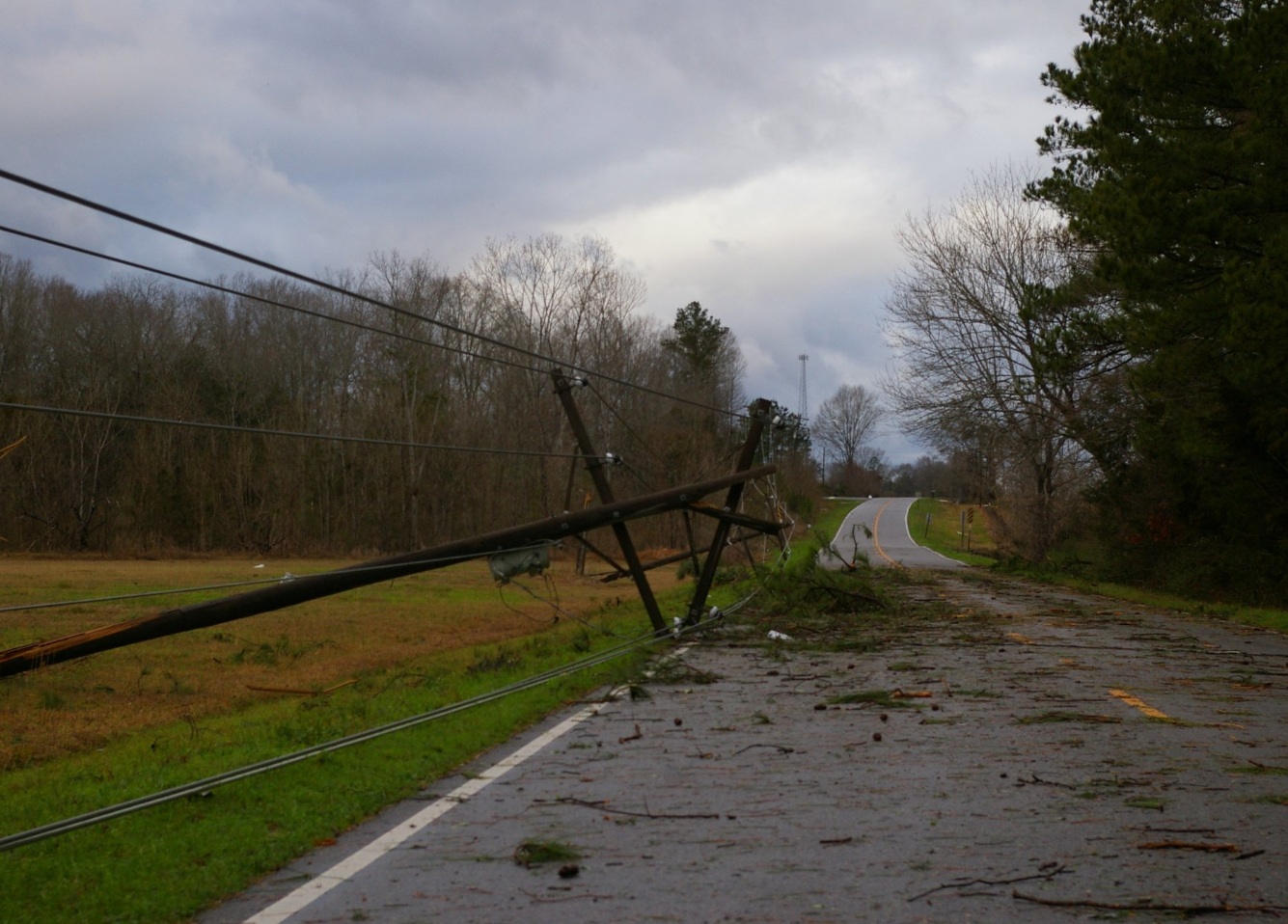 PHOTO It's Going To Take A Long Time For Newbern Alabama To Recover ...