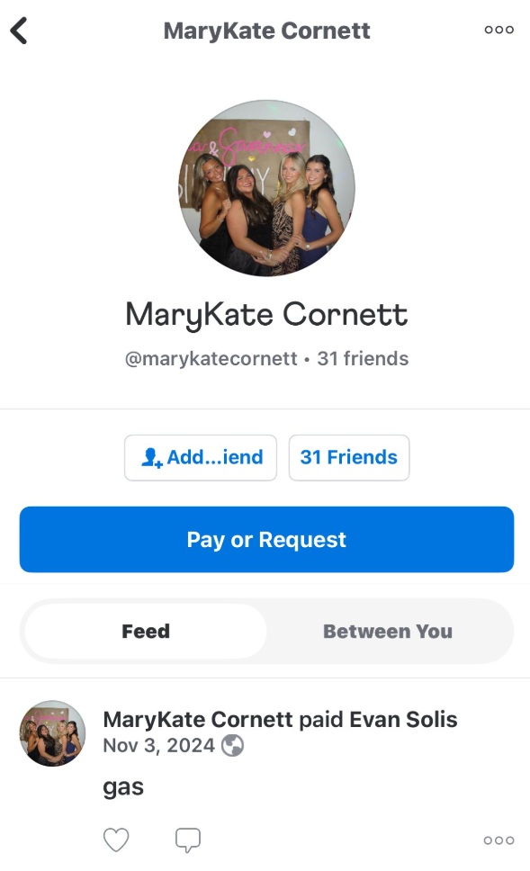 PHOTO Mary Kate Cornett Paying Her Boyfriend For Gas He Bought Her