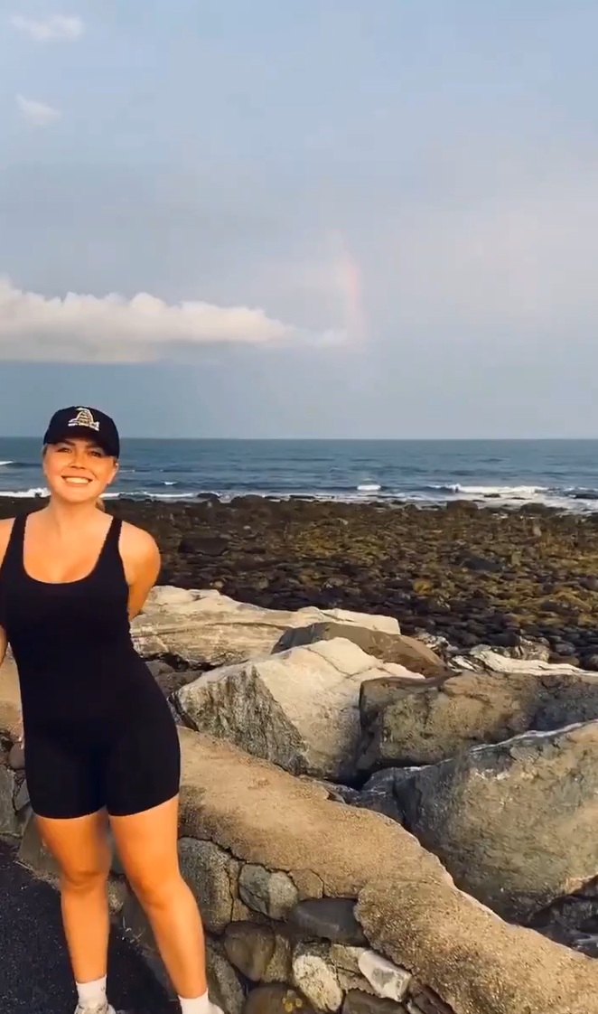 PHOTO Karoline Leavitt Out Hiking In Very Revealing Clothes