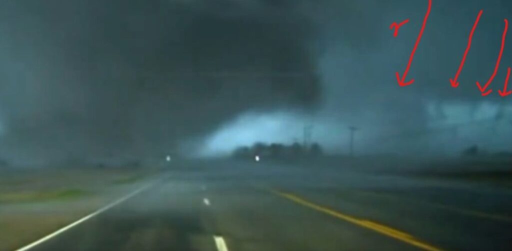 PHOTO Multiple Tornadoes Surrounded Selmer Tennessee At The Same Time