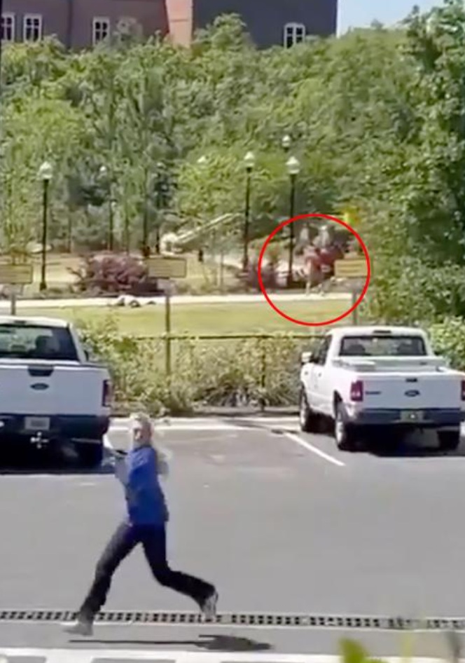 PHOTO Phoenix Ikner Firing Away From Long Distance And FSU Students ...