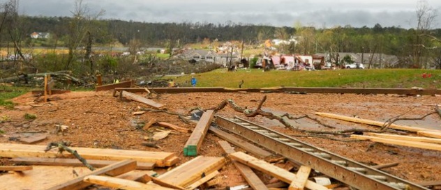 PHOTO Piles Of Destroyed Wood Everywhere In Selmer Tennessee From ...