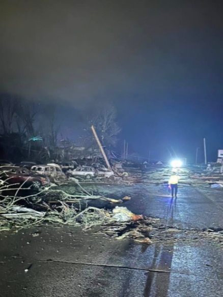 PHOTO The Streets Of Selmer Tennessee Are Just Rubble No Houses Are ...