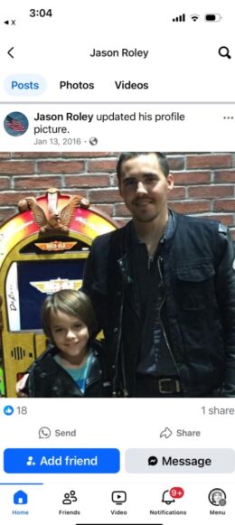 PHOTO Wess Roley Looking Very Innocent With His Dad In 2016