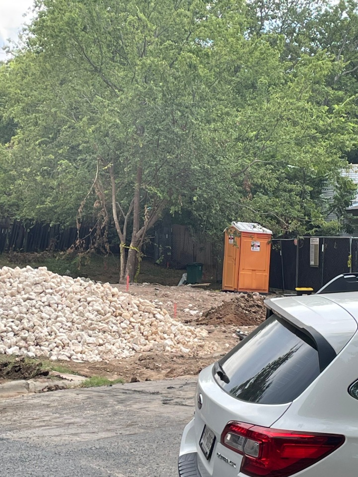 PHOTO Ethan Nieneker Stashed His Clothes In Porta Potty On La Casa ...