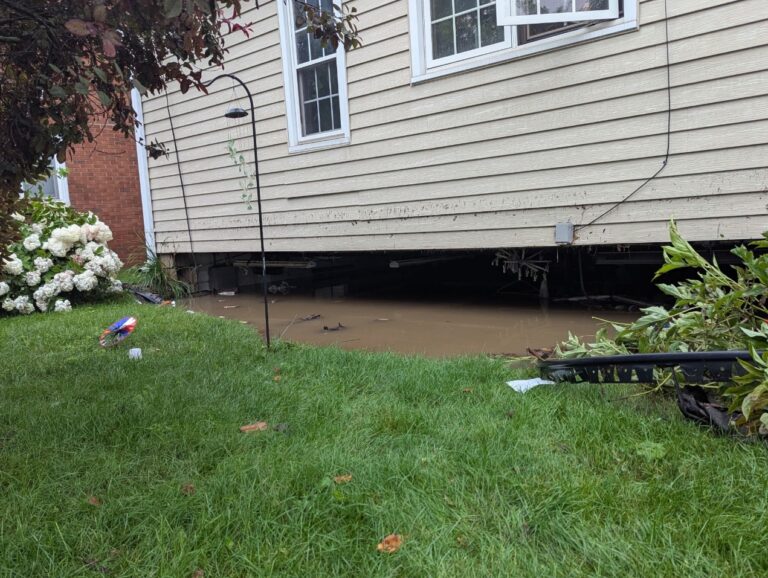 PHOTO Flooding In West Allis Wisconsin Was So Bad It Collapsed Basement ...
