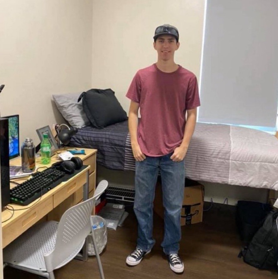 PHOTO Charlie Kirk Shooter Tyler Robinson In His Bedroom