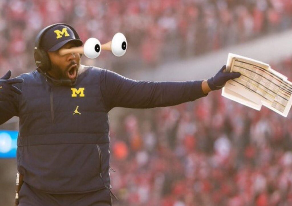 PHOTO Sherrone Moore When A 5’4 Blonde Passes By His Office